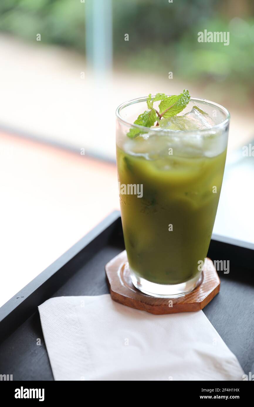 Iced Japanese green tea drink Stock Photo - Alamy