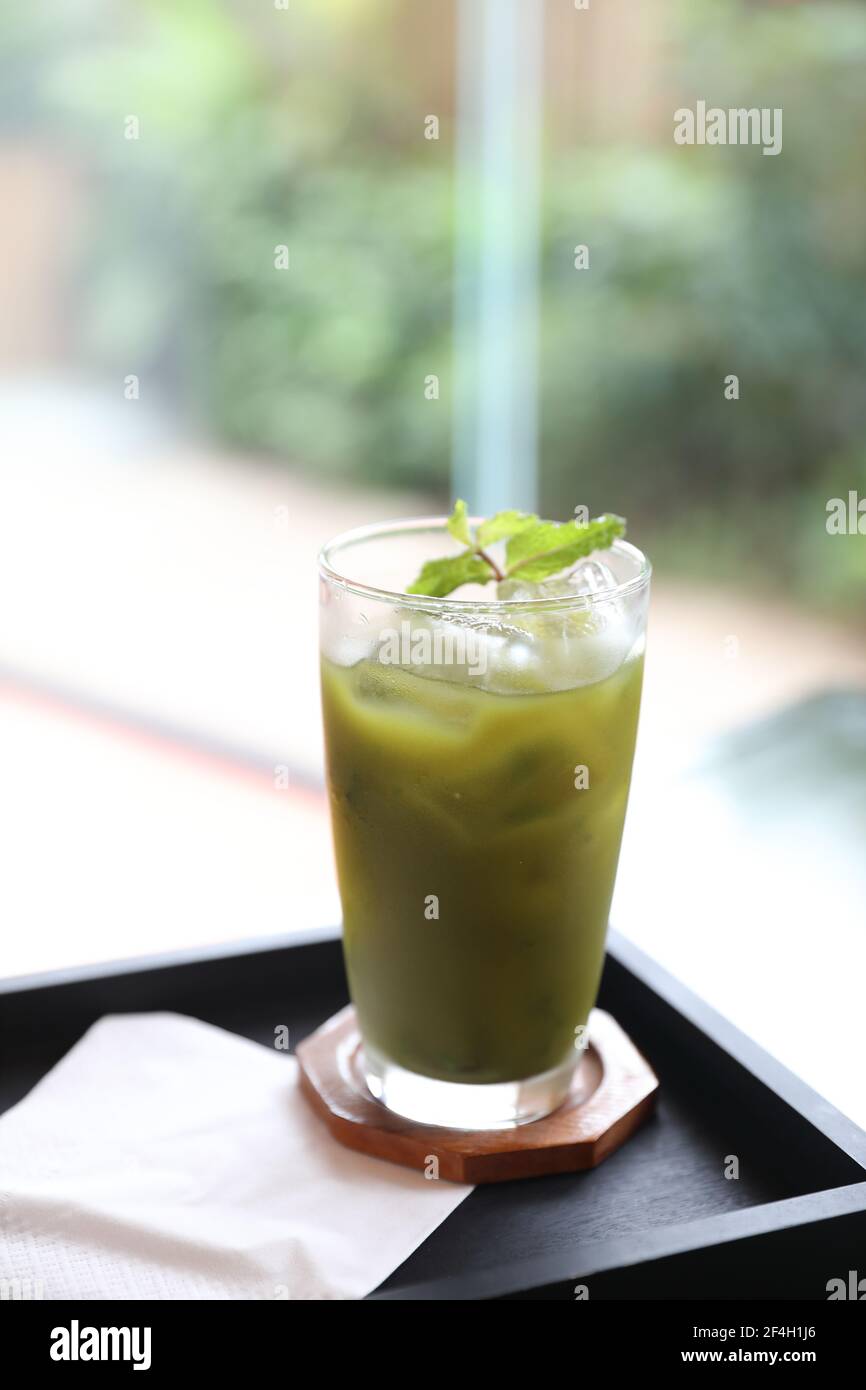Iced Japanese green tea drink Stock Photo - Alamy