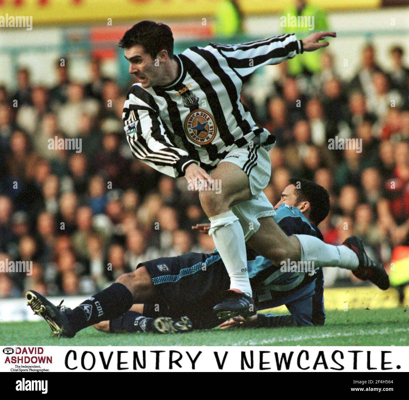 Keith Gillespie Newcastle United Player in action 1997 running Stock ...