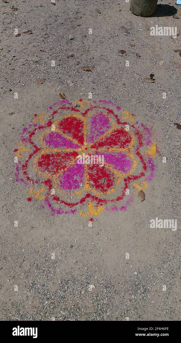 Rangoli on the floor outside the Batu caves in Kuala Lumpur Stock Photo ...