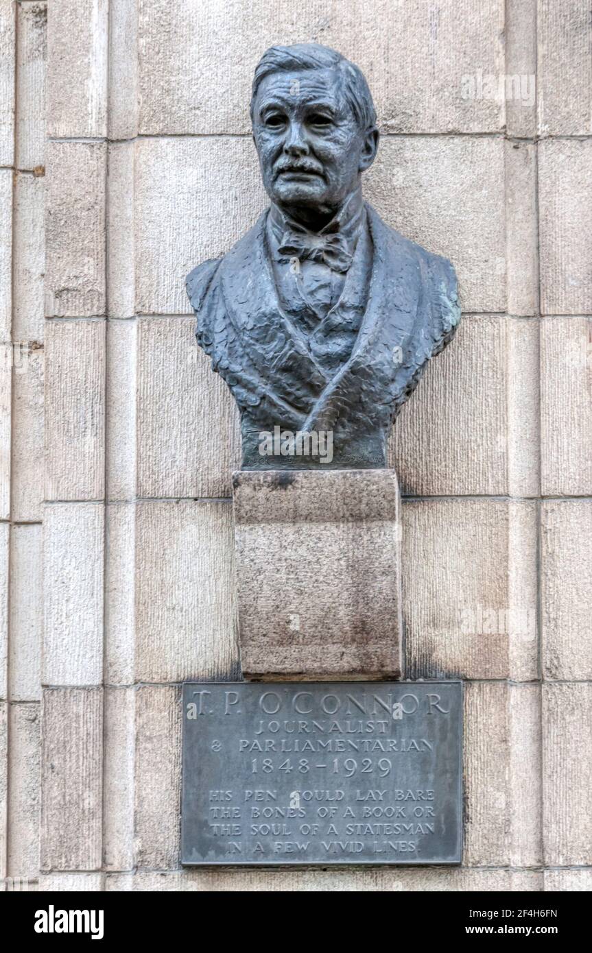 Tp oconnor memorial fleet street hi-res stock photography and images ...