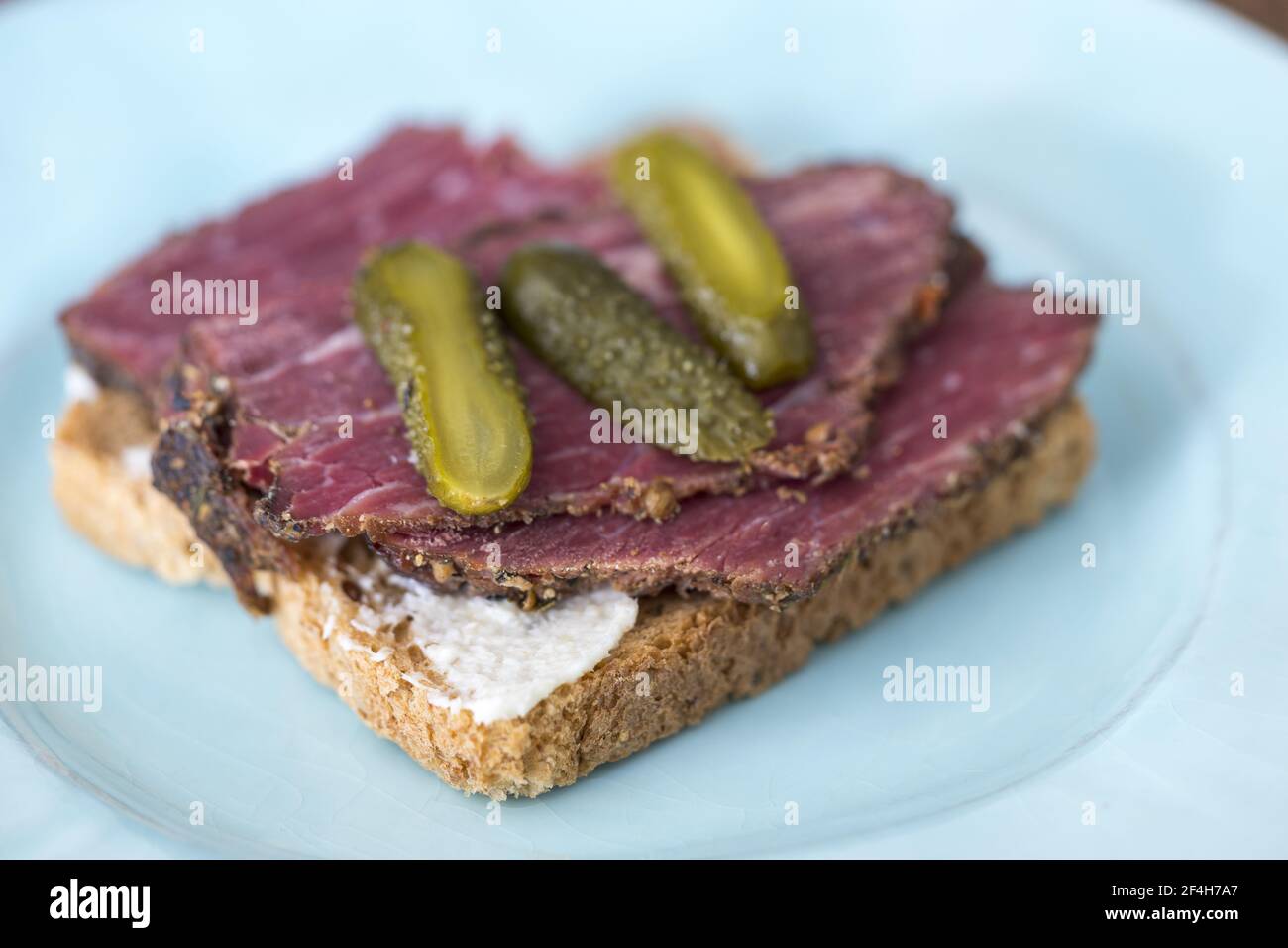 Pastrami sandwich on jewish hi-res stock photography and images - Alamy