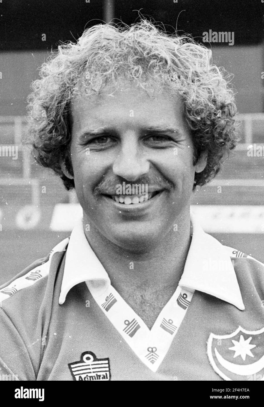 PORTSMOUTH FC, POMPEY, JOE LAIDLAW PIC MIKE WALKER Stock Photo - Alamy