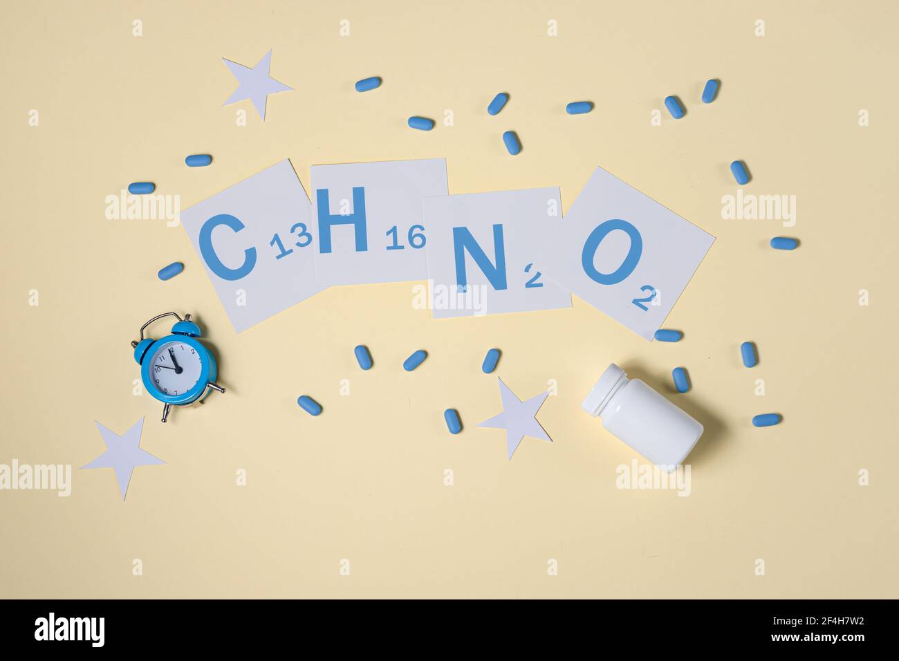 Melatonin tablets hi-res stock photography and images - Alamy