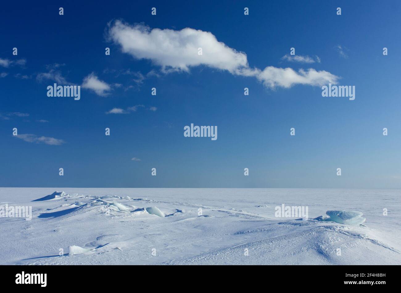 Unbroken sunshine hi-res stock photography and images - Alamy