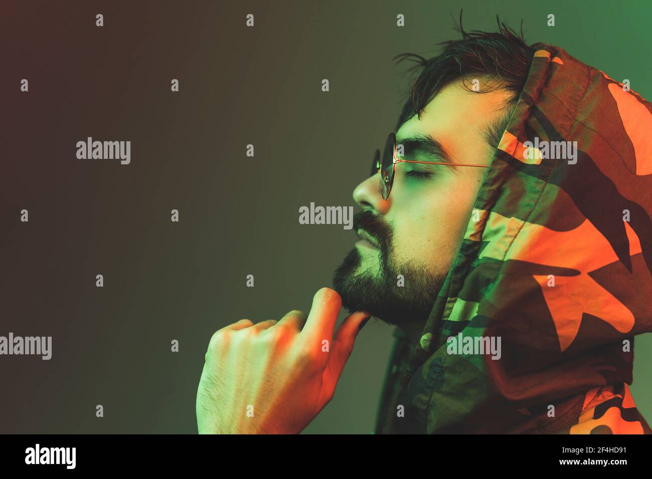 Hipster hood hi-res stock photography and images - Alamy