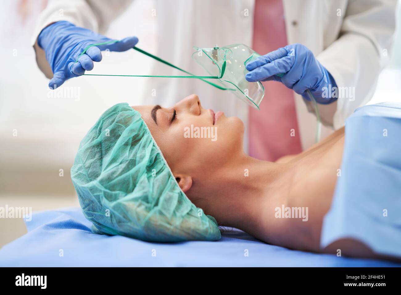 Respiratory therapy hi-res stock photography and images - Alamy