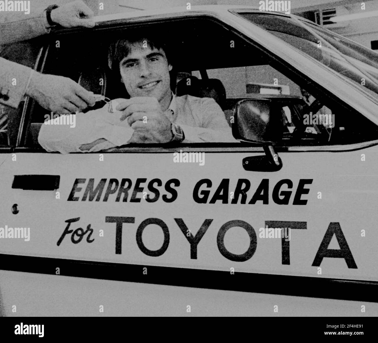 PORTSMOUTH FC. POMPEY KEITH VINEY PIC MIKE WALKER Stock Photo - Alamy