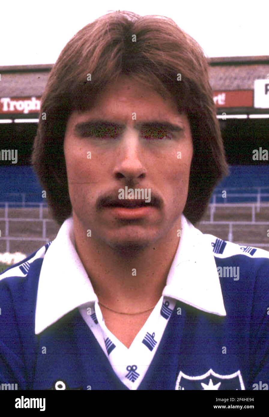 PORTSMOUTH FC. POMPEY KEITH VINEY PIC MIKE WALKER Stock Photo - Alamy