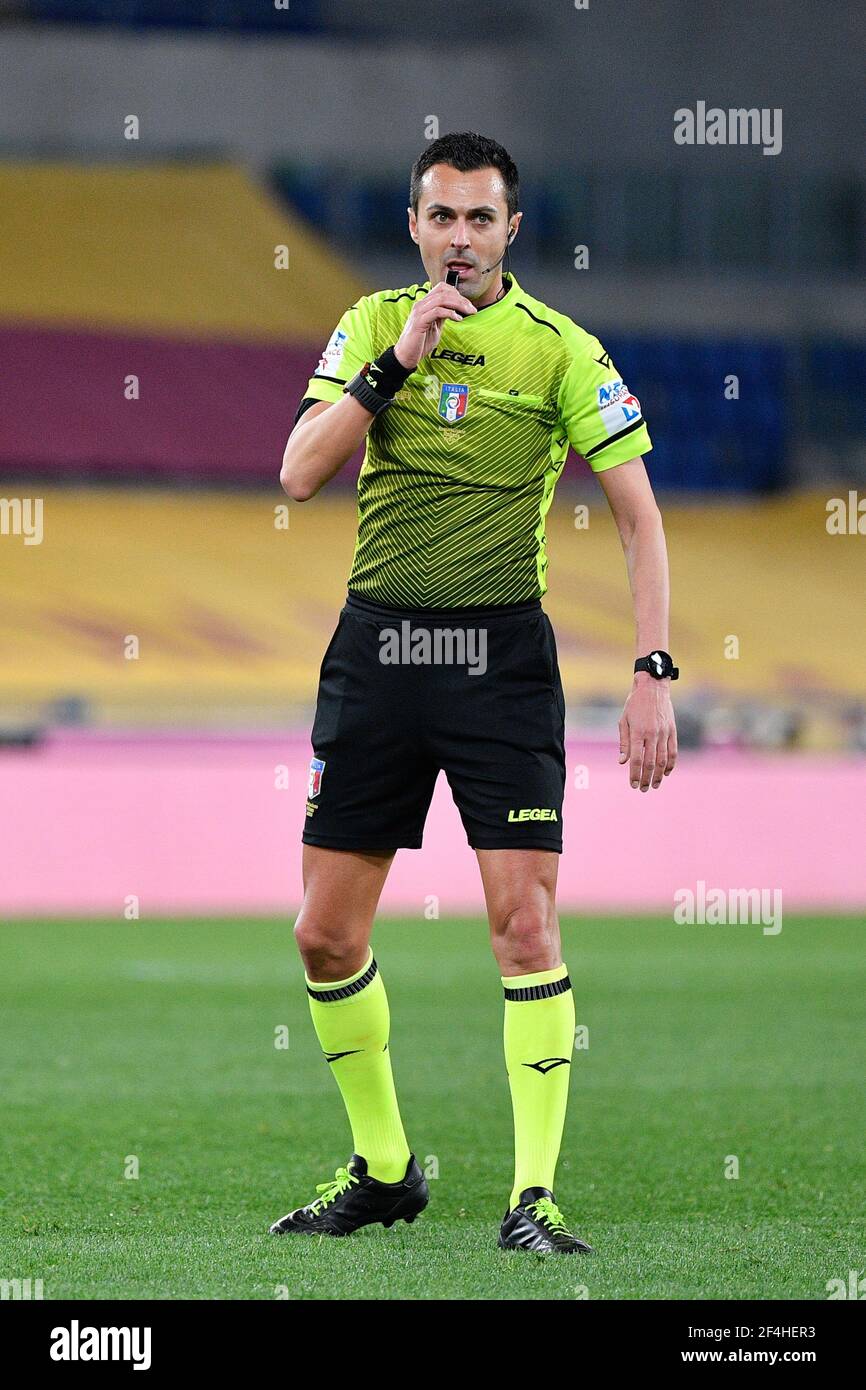 Marco di bello referee hi-res stock photography and images - Alamy