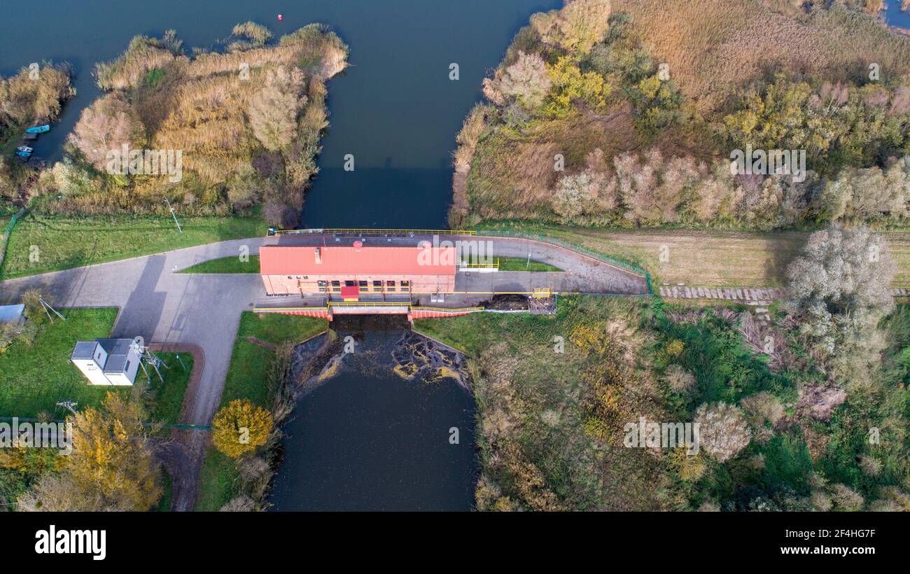 Pump station fens hi-res stock photography and images - Alamy