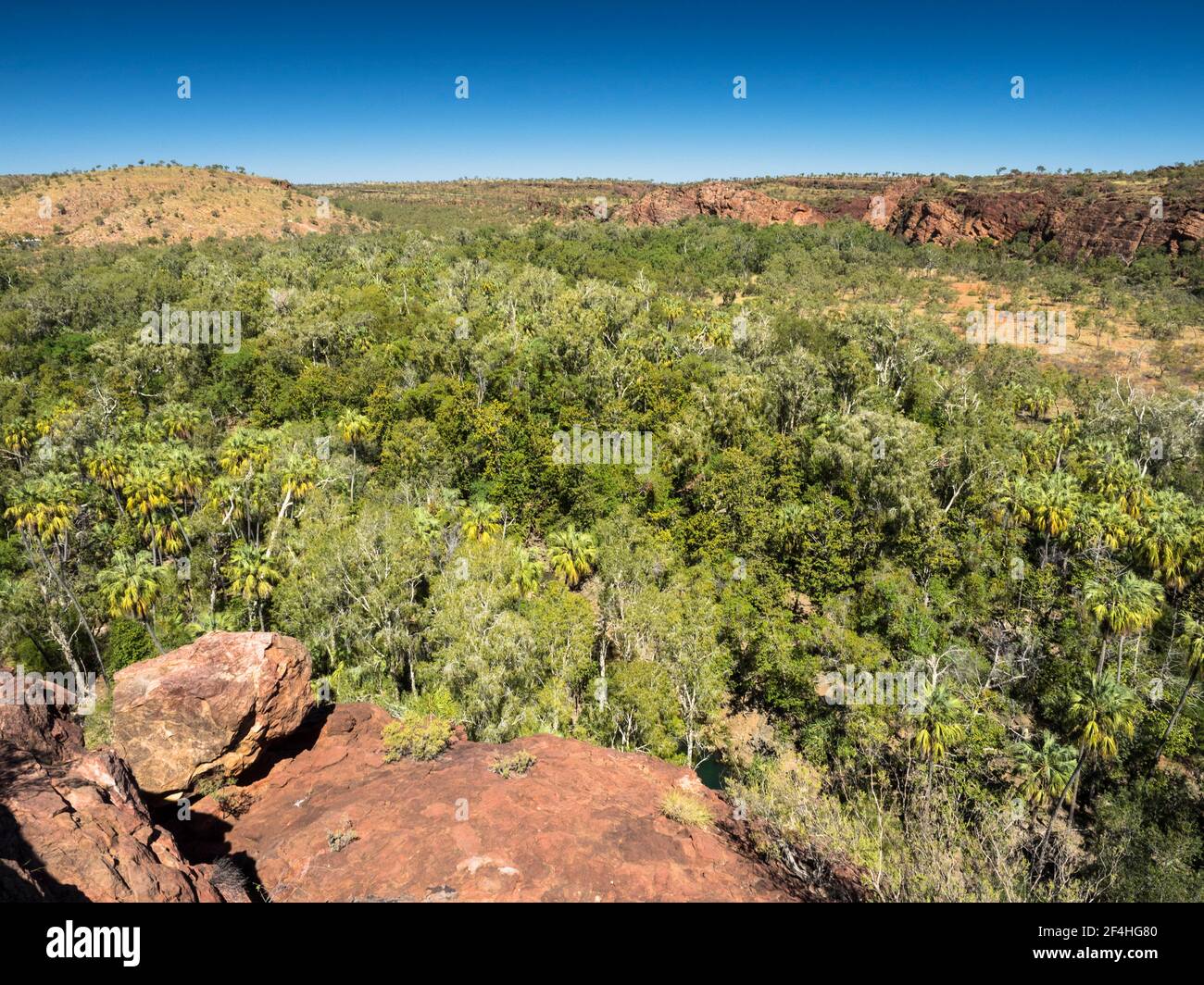 Lawn Hill Gorge from Island Stack, Boodjamulla National Park ...