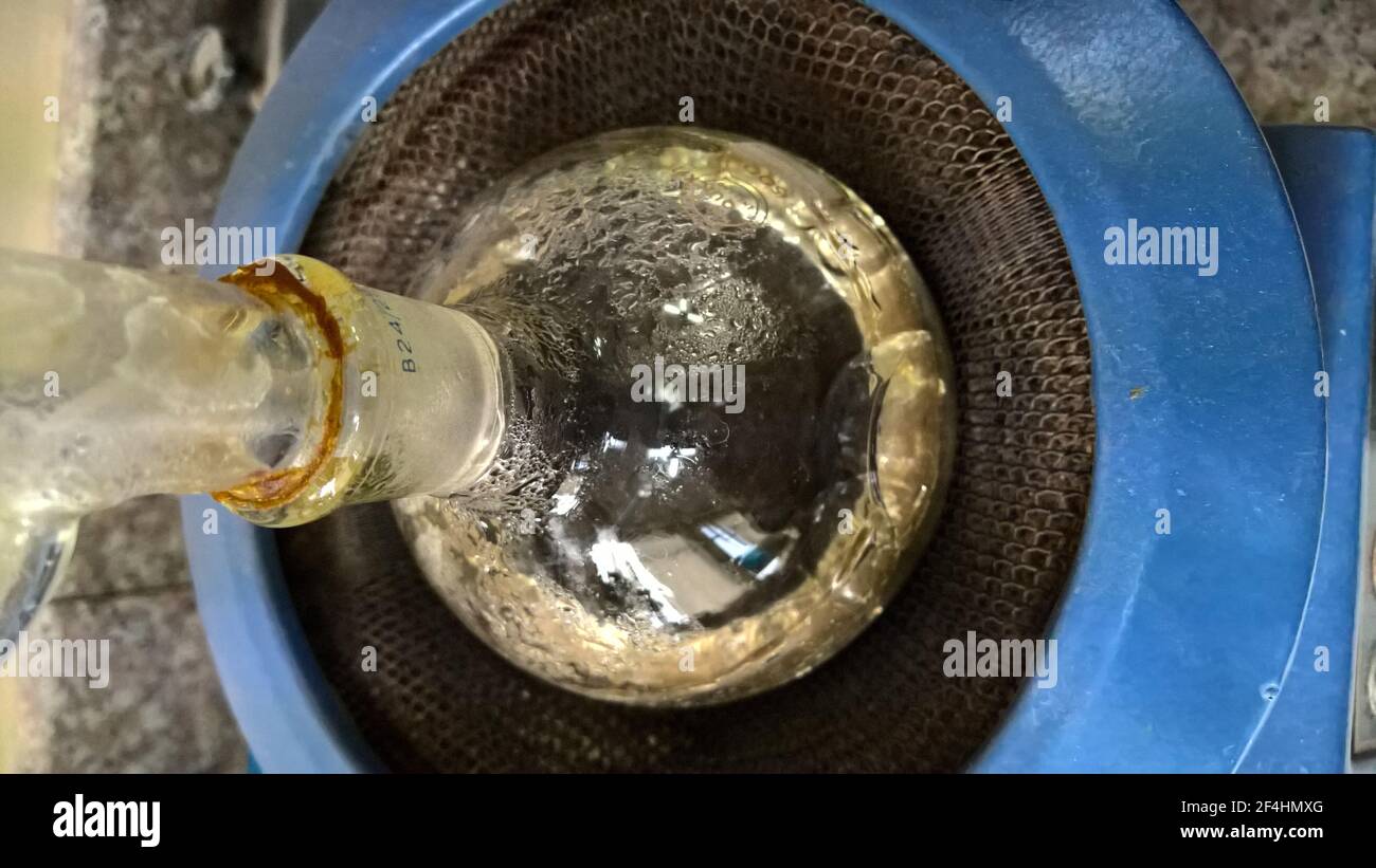 photo of Soxhlet extractor galss flask Stock Photo - Alamy