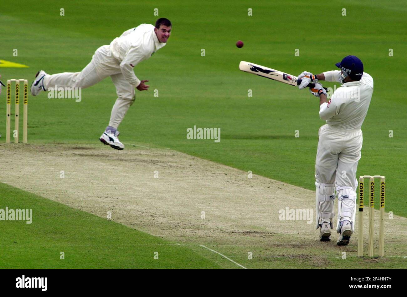 Cricket ramps hi-res stock photography and images - Alamy