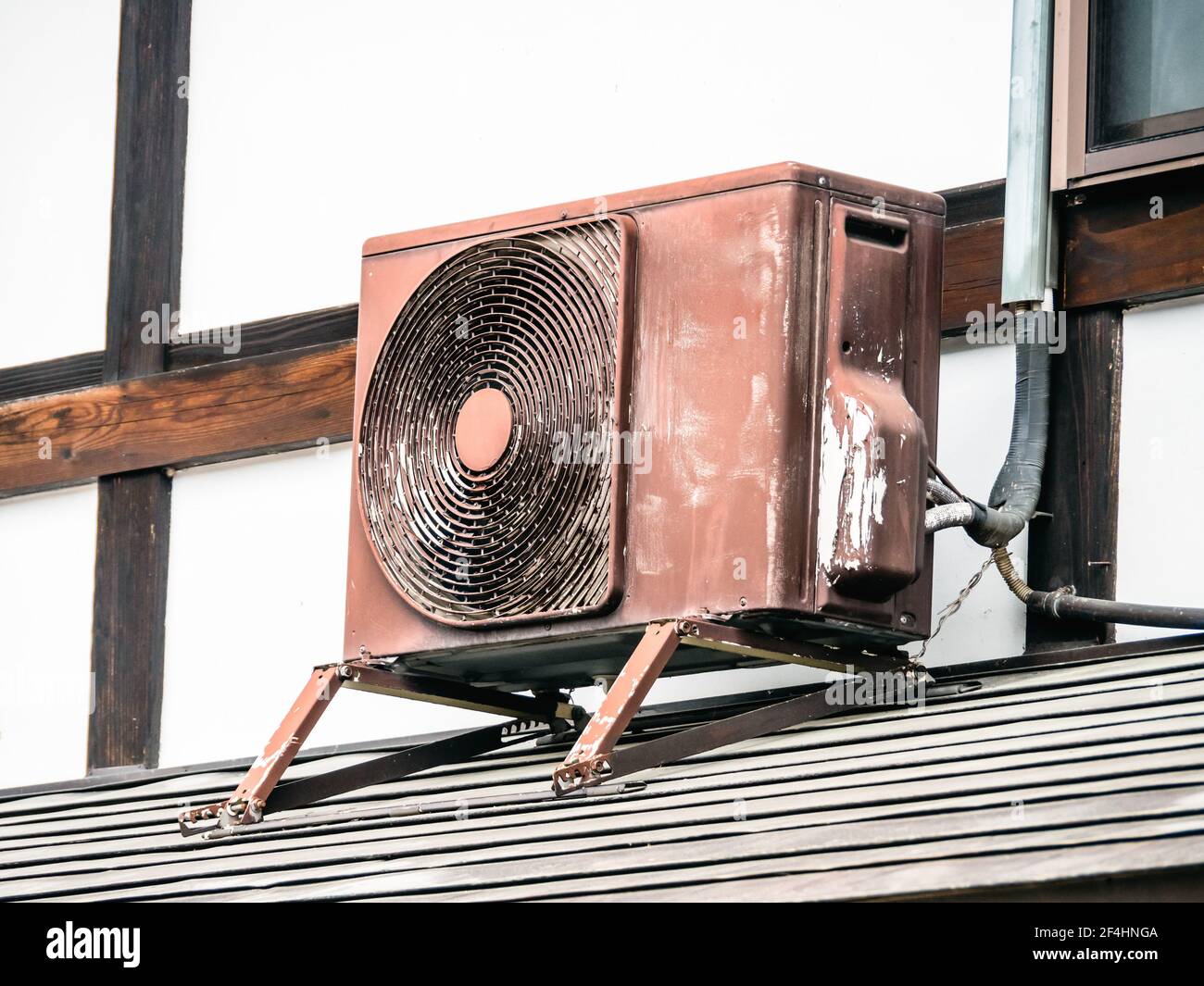 Old air compressor hi-res stock photography and images - Alamy