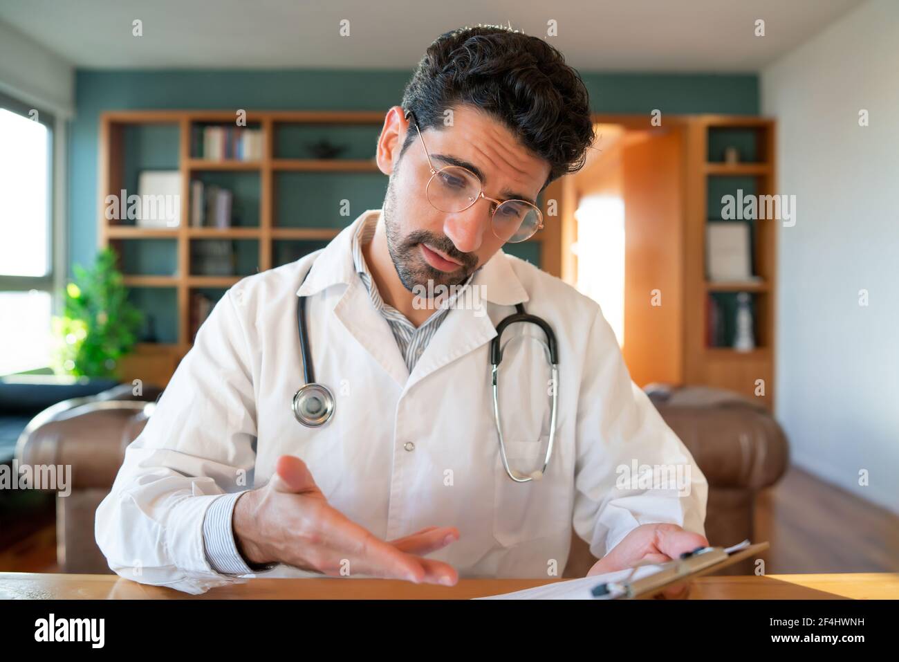 Doctor on call using hi-res stock photography and images - Alamy