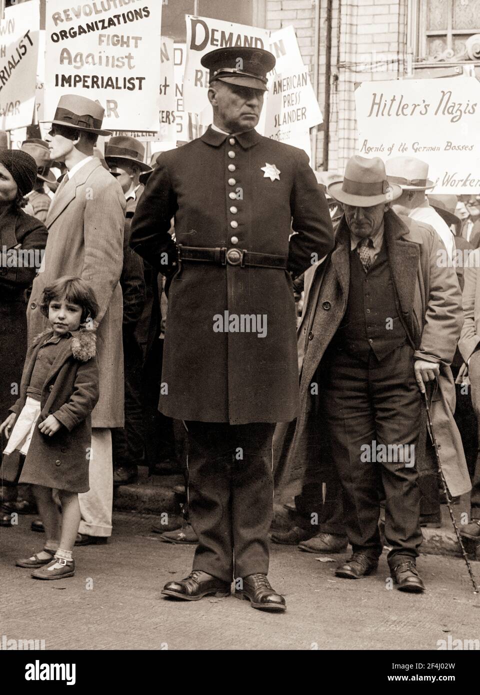 San Francisco police officer at street meeting. San Francisco ...