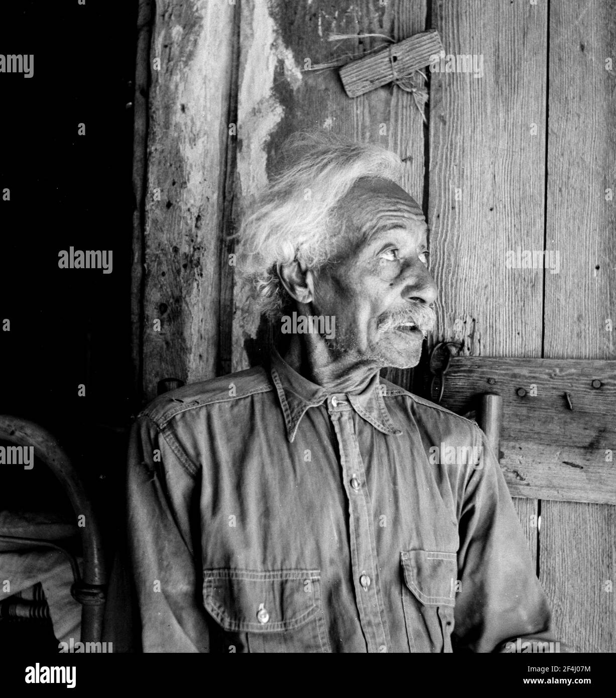 Slave master photograph hi-res stock photography and images - Alamy