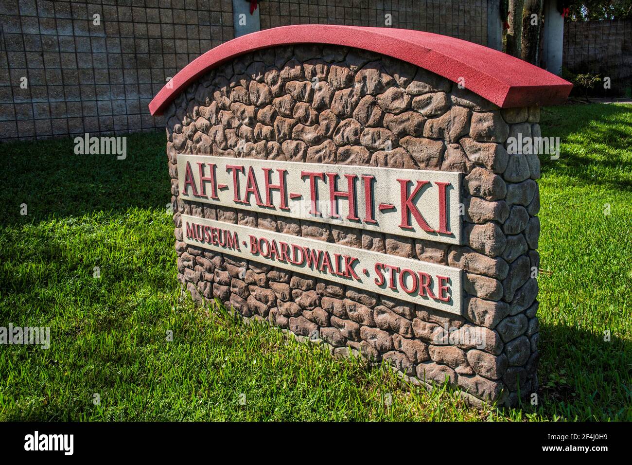 Entrance sign to the Ah-Tah-Thi-Ki Museum of the Seminole Tribe of ...