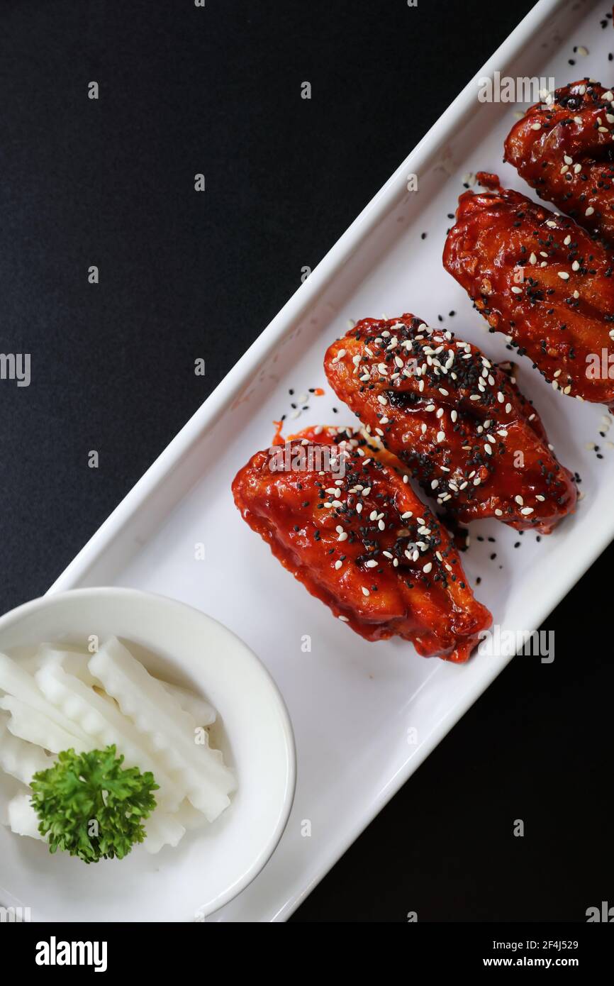 Korean fried chicken hi-res stock photography and images - Alamy