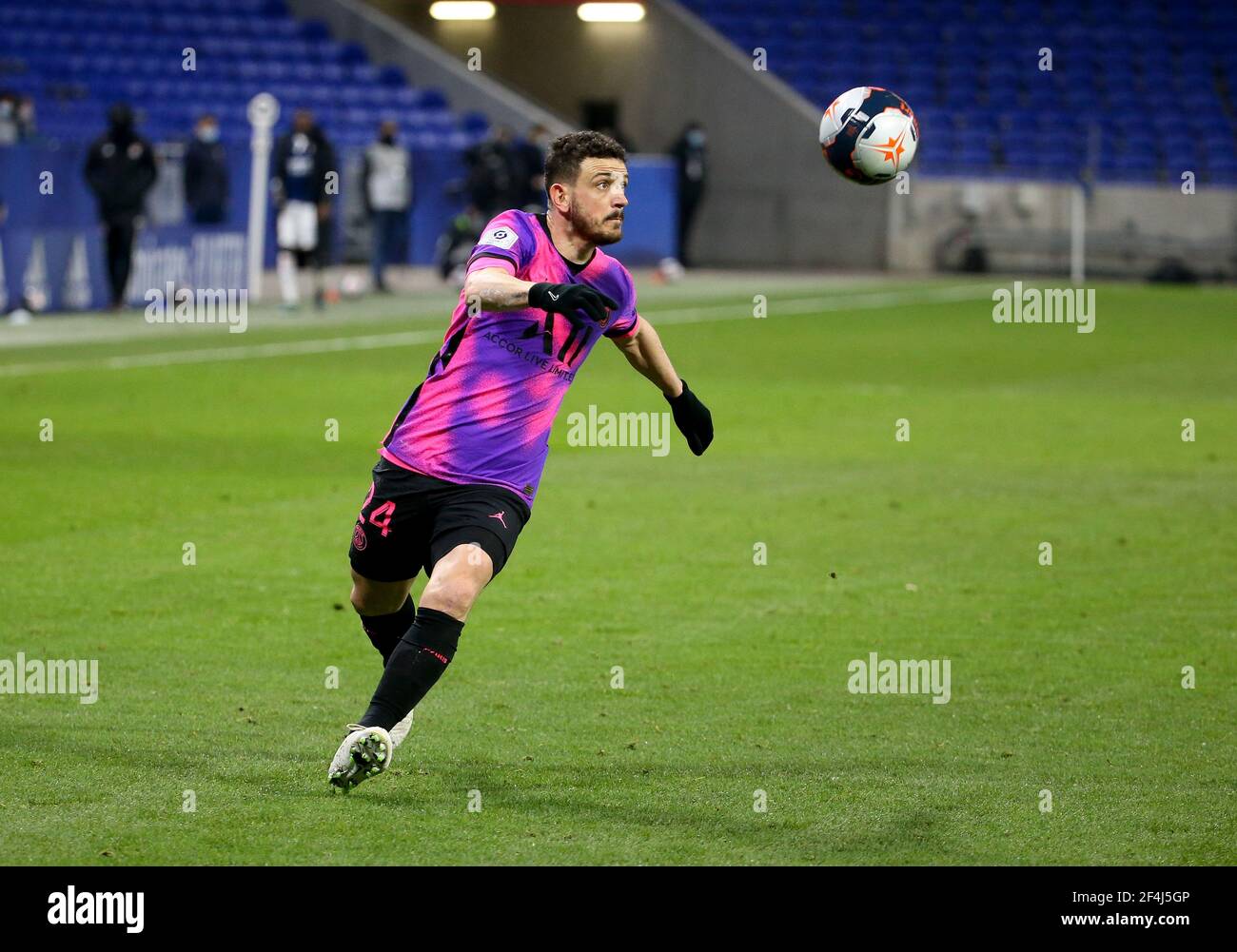 Florenzi psg 2021 hi-res stock photography and images - Alamy