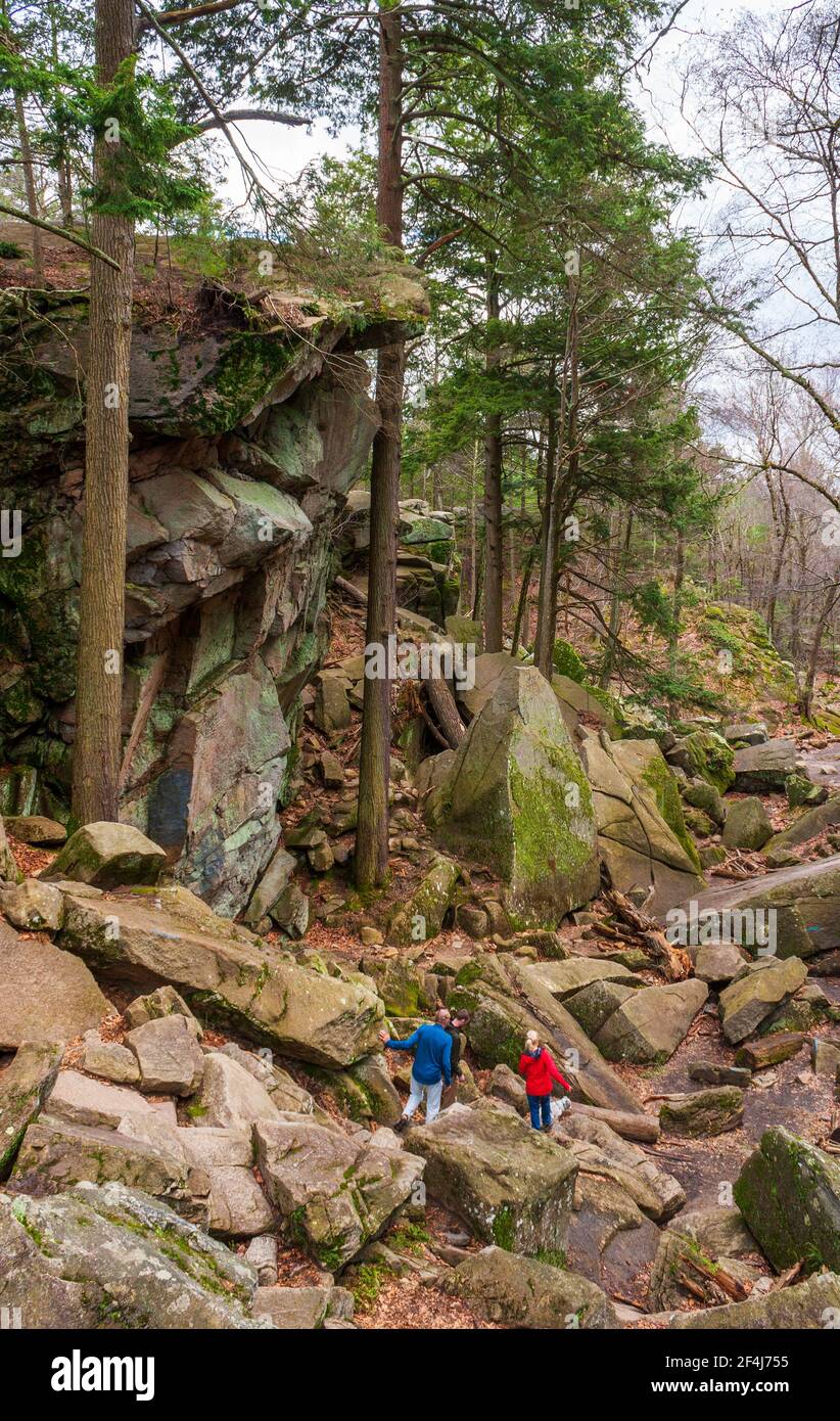 Purgatory Chasm State Reservation, Sutton, MA, USA Stock Photo - Alamy