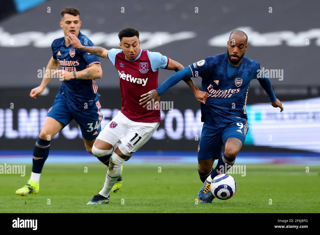 Jesse lingard shirt hi-res stock photography and images - Alamy