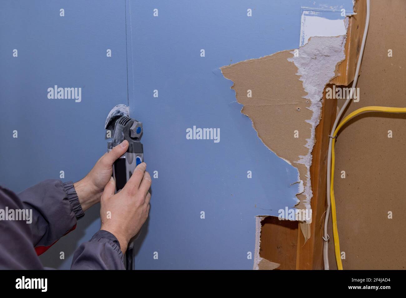 Gypsum board ceiling house construction hi-res stock photography and ...