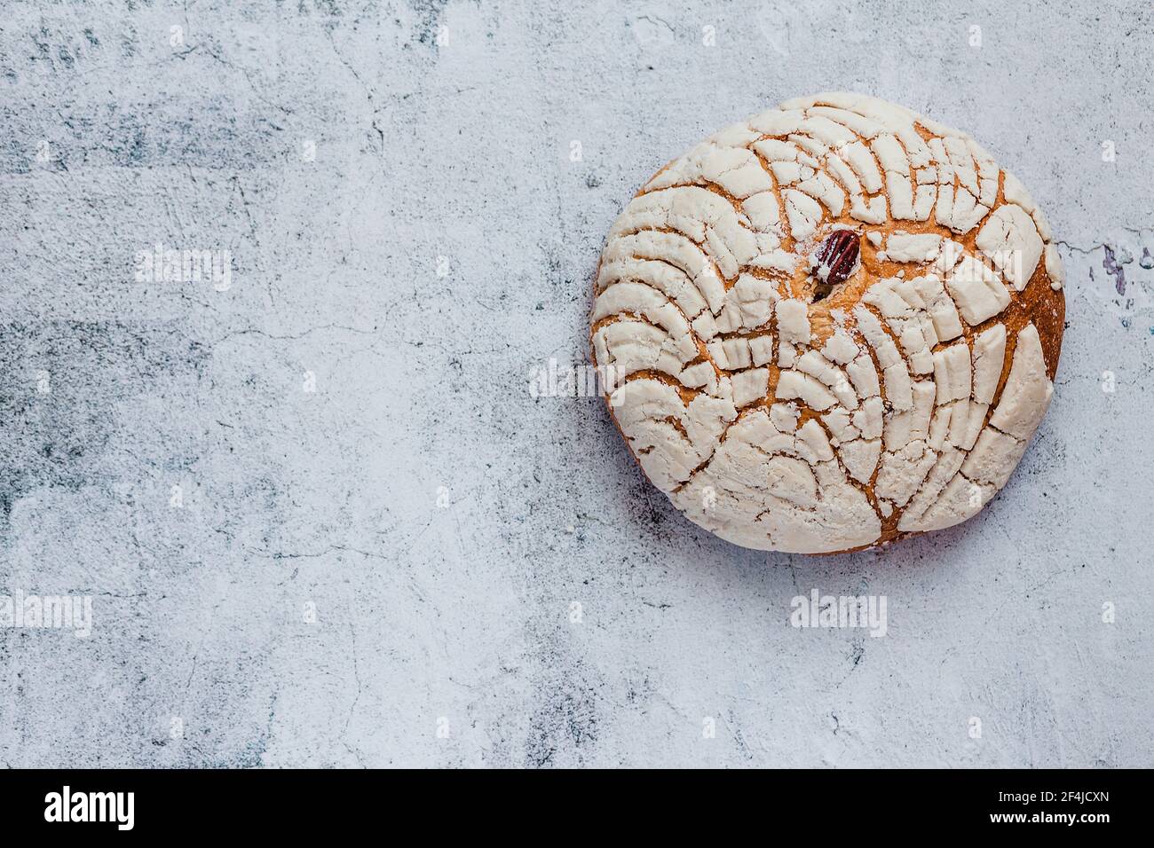 Concha shape hi-res stock photography and images - Alamy