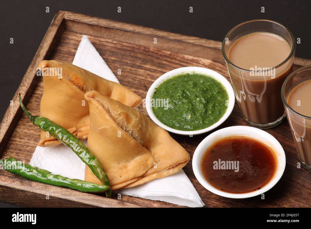 Samosa With Chatni
