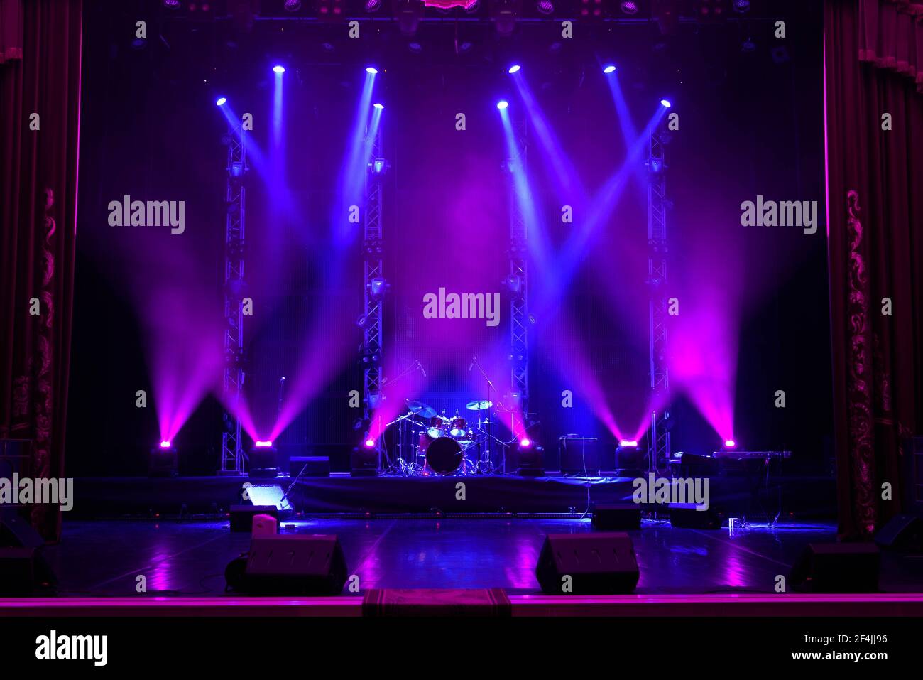 Free stage with lights background, lighting devices Stock Photo - Alamy