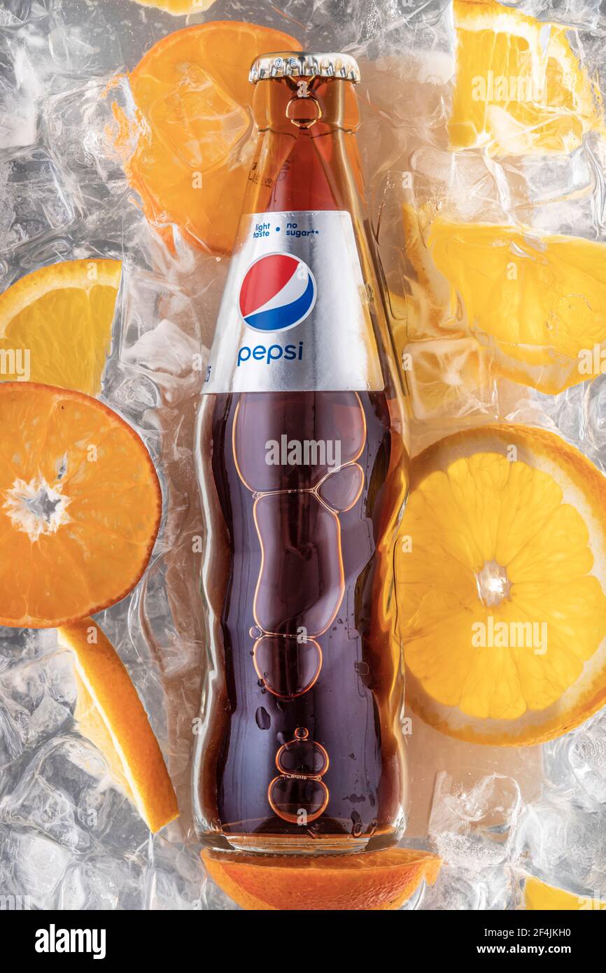 Vintage pepsi logo hi-res stock photography and images - Alamy