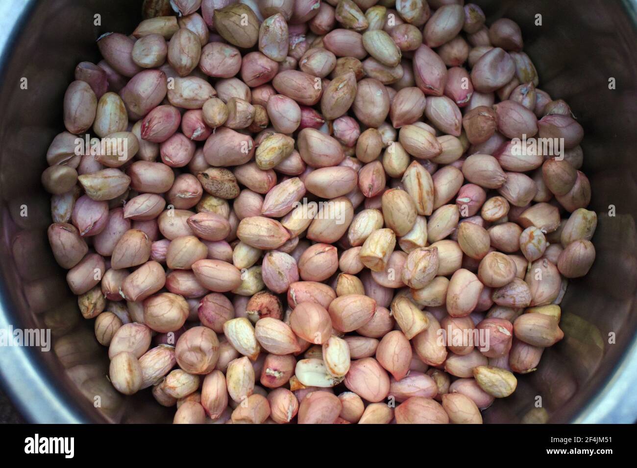 Groundnuts or Peanuts background Stock Photo - Alamy
