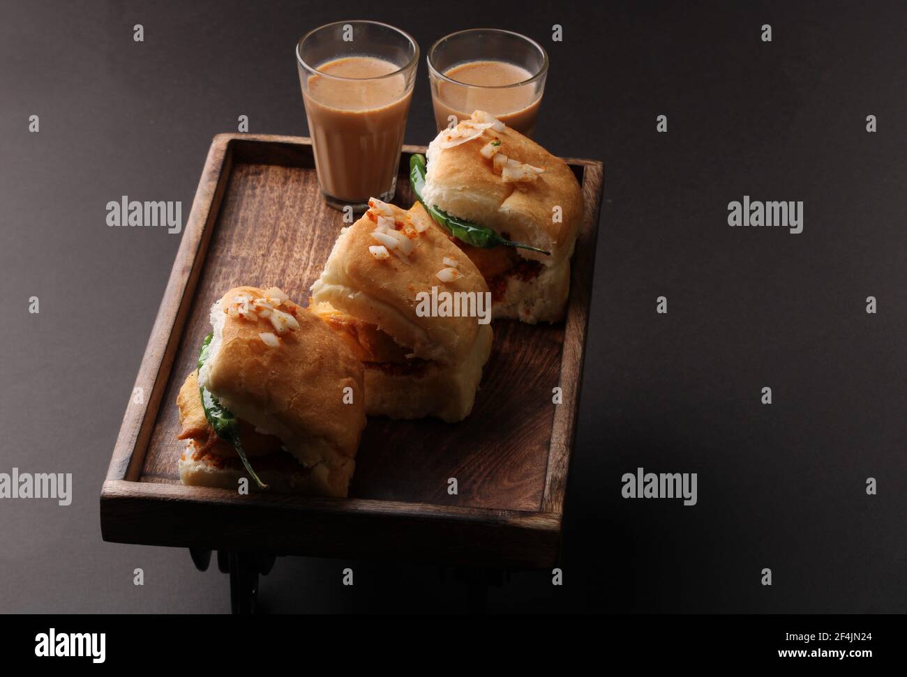 Vada pav indian burger hi-res stock photography and images - Alamy