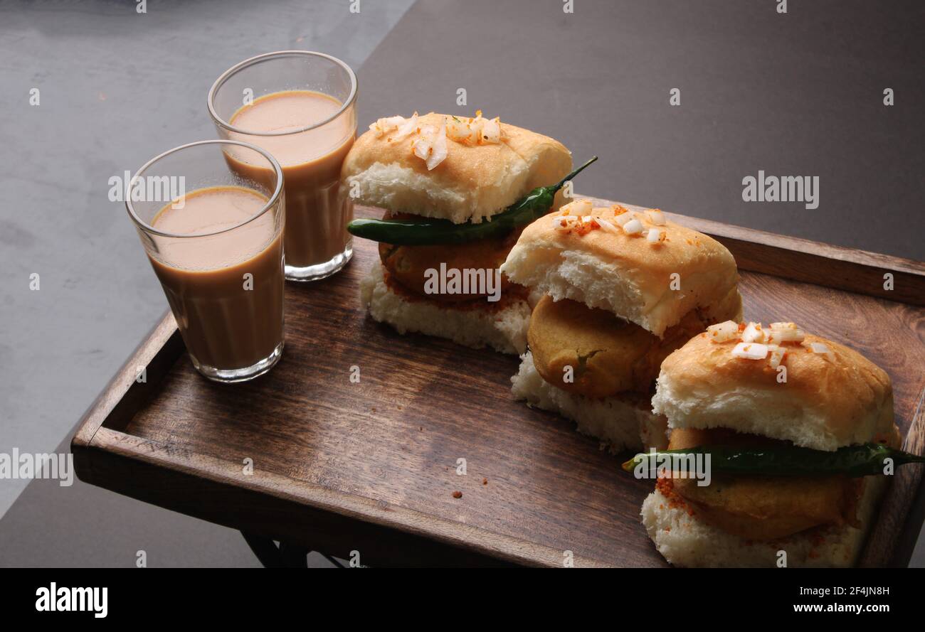 Bombay potato vada hi-res stock photography and images - Alamy