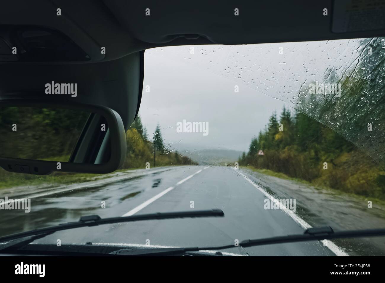 Rainy drive hi-res stock photography and images - Alamy
