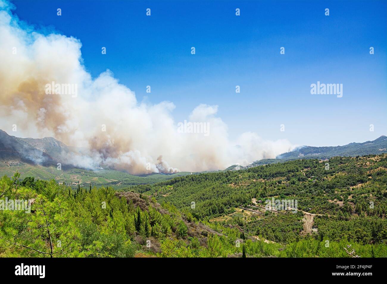 Mountain ranges in turkey hi-res stock photography and images - Alamy