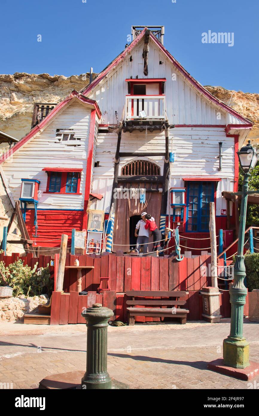 Popeye And Olive Oyl Kiss