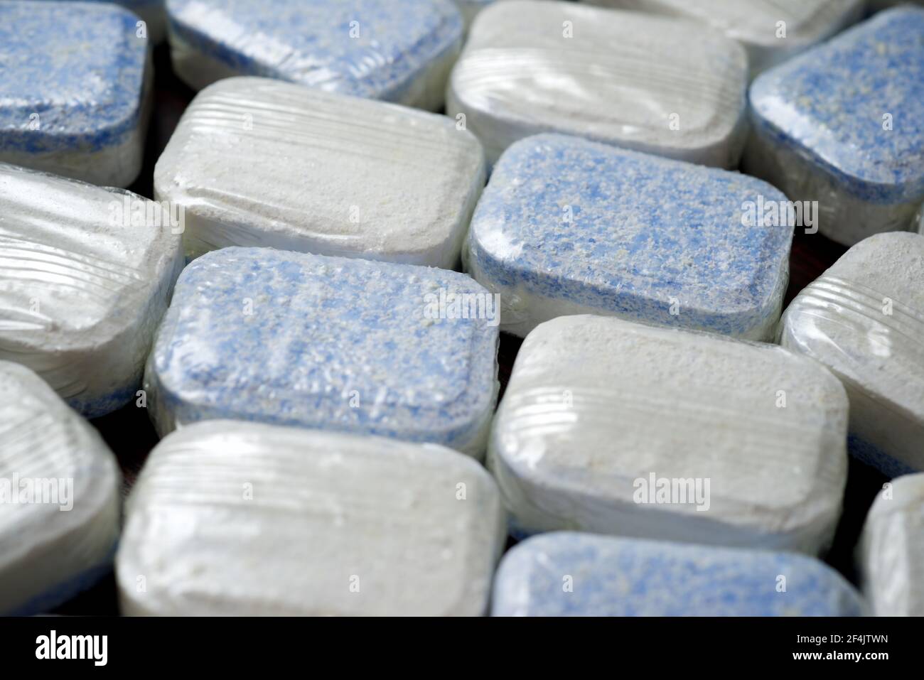 Washing up tablets hi-res stock photography and images - Alamy