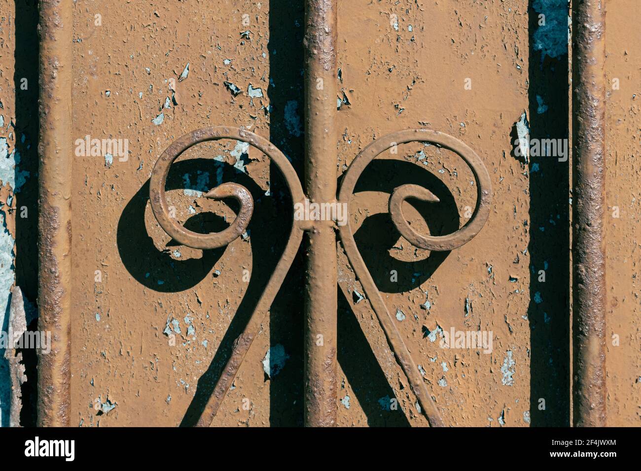 Decorative loops hi-res stock photography and images - Alamy