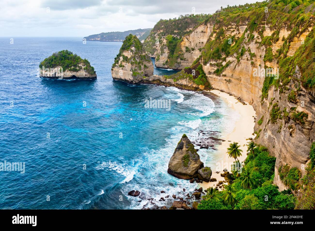 Beautiful sea beach Pantai Atuh under high cliffs. Nature, best travel ...