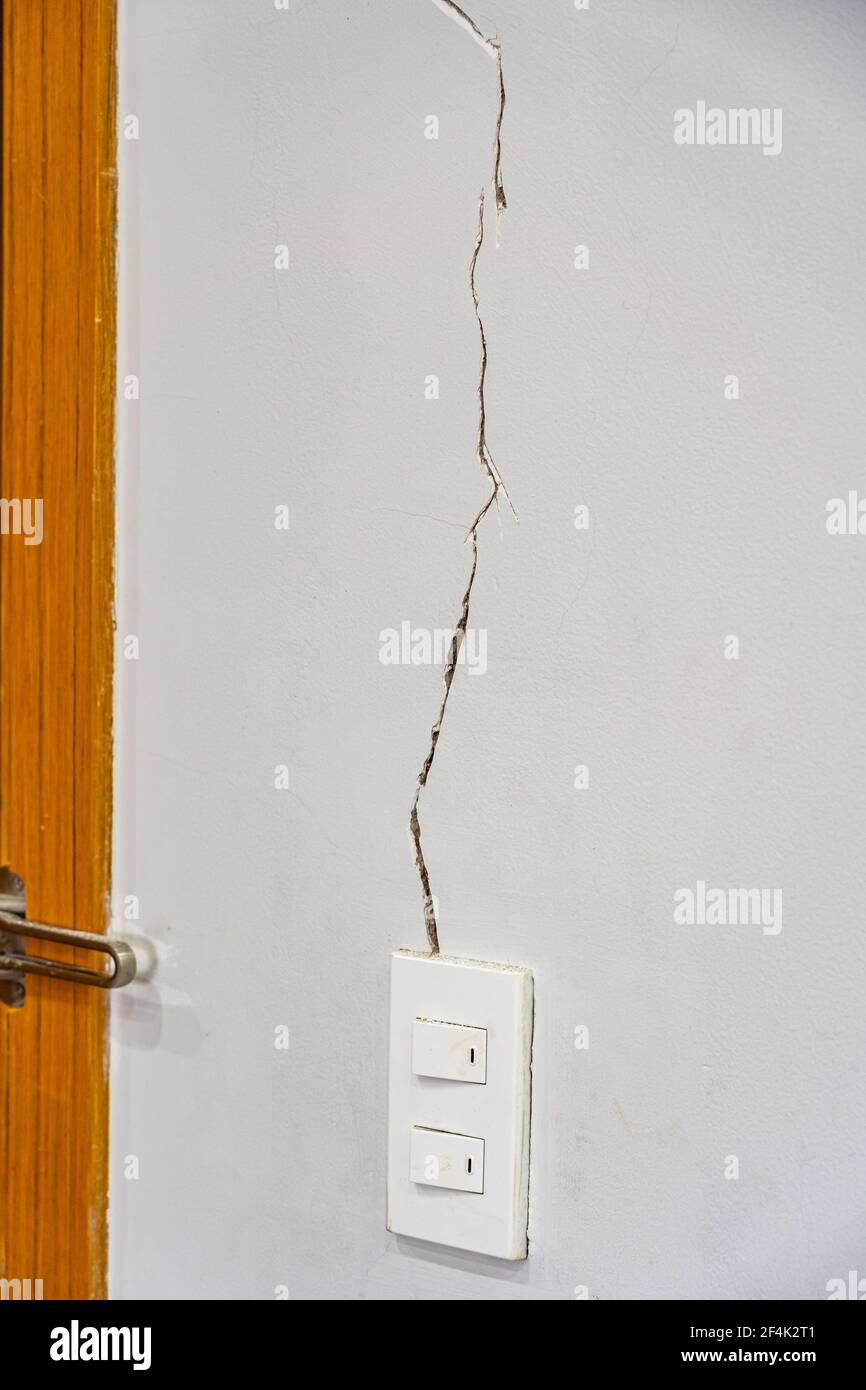 Light switch on the ceiling hi-res stock photography and images - Alamy