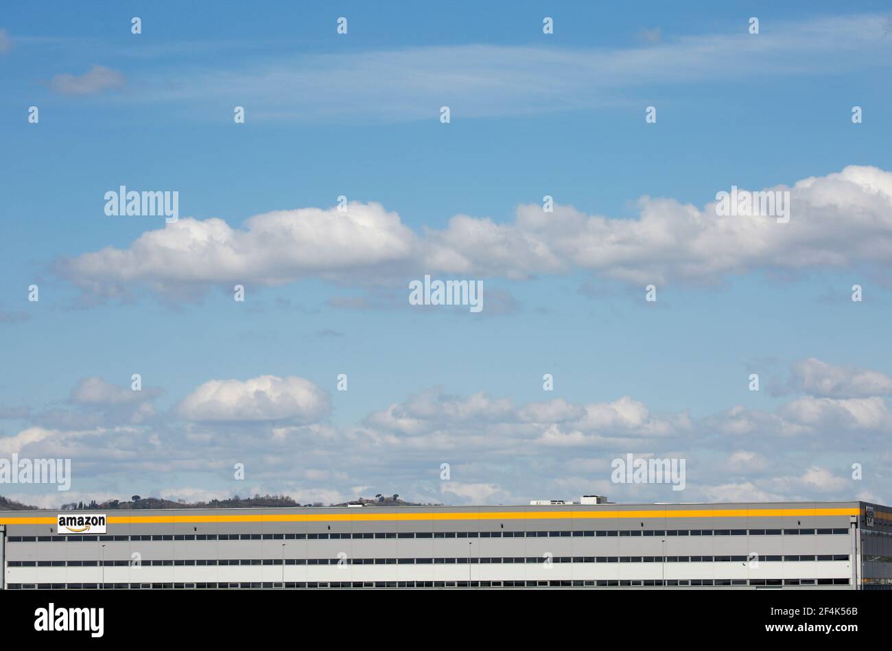 Amazon Logo Italy High Resolution Stock Photography and Images - Alamy