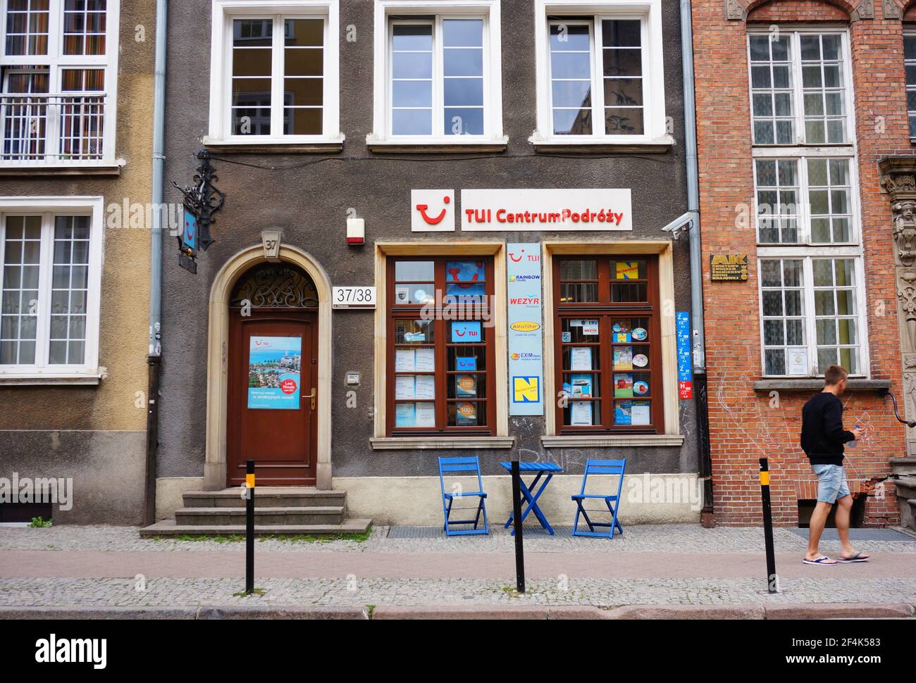 Office of tui travel company hi-res stock photography and images - Alamy