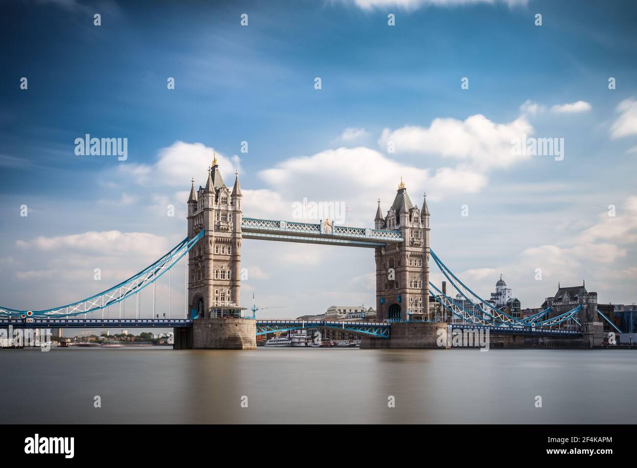 Dark black and white long bridge hi-res stock photography and images ...