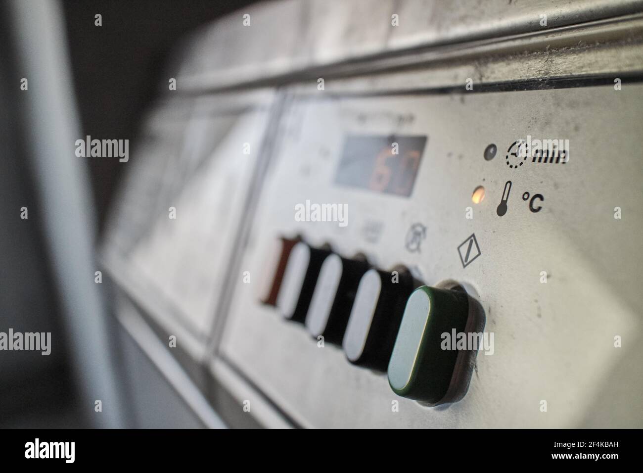 Washing machine program dial hi-res stock photography and images - Alamy