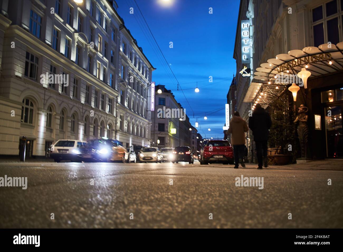 Busy road with cars hi-res stock photography and images - Alamy