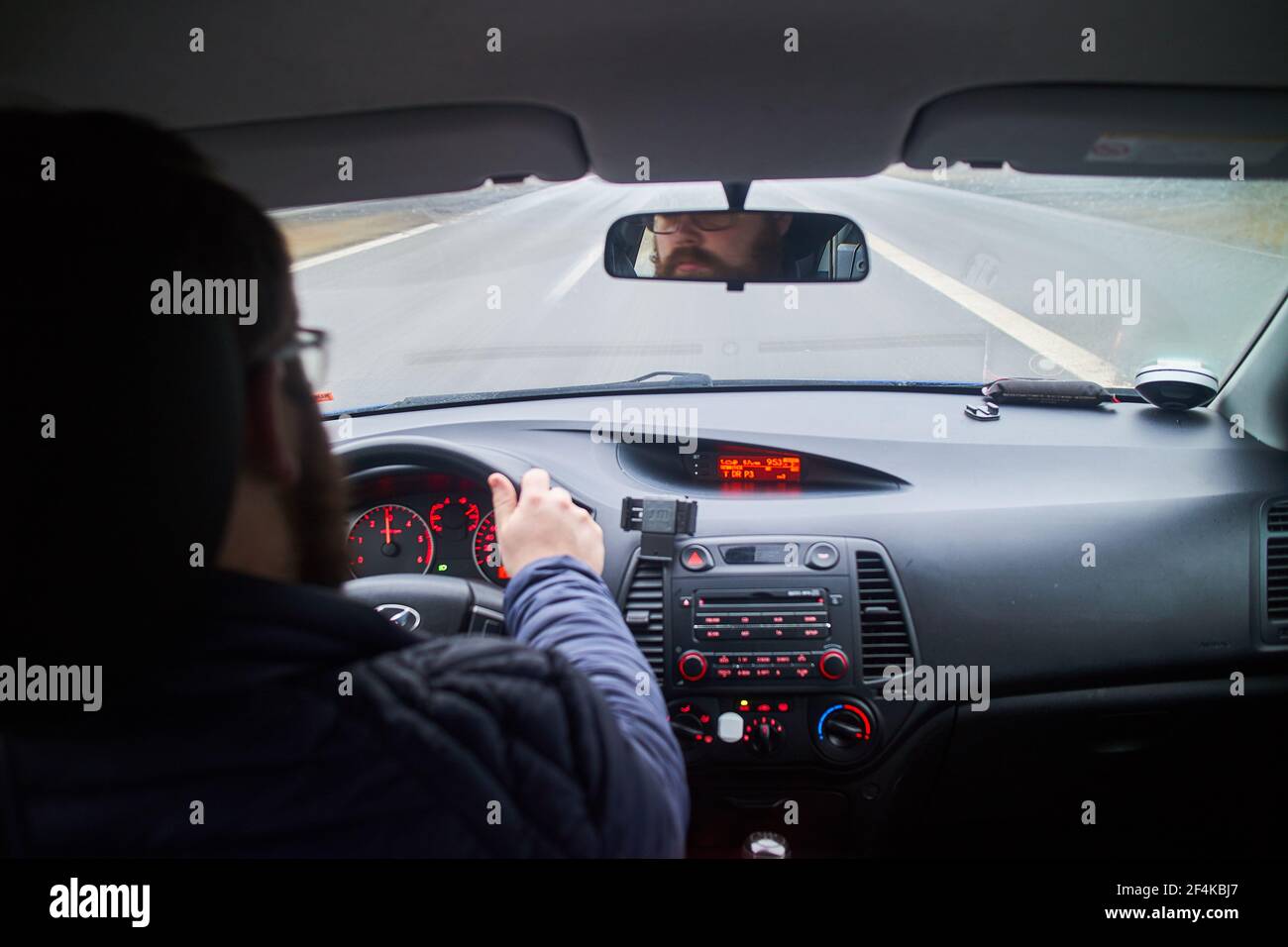 Man singing driving hi-res stock photography and images - Alamy
