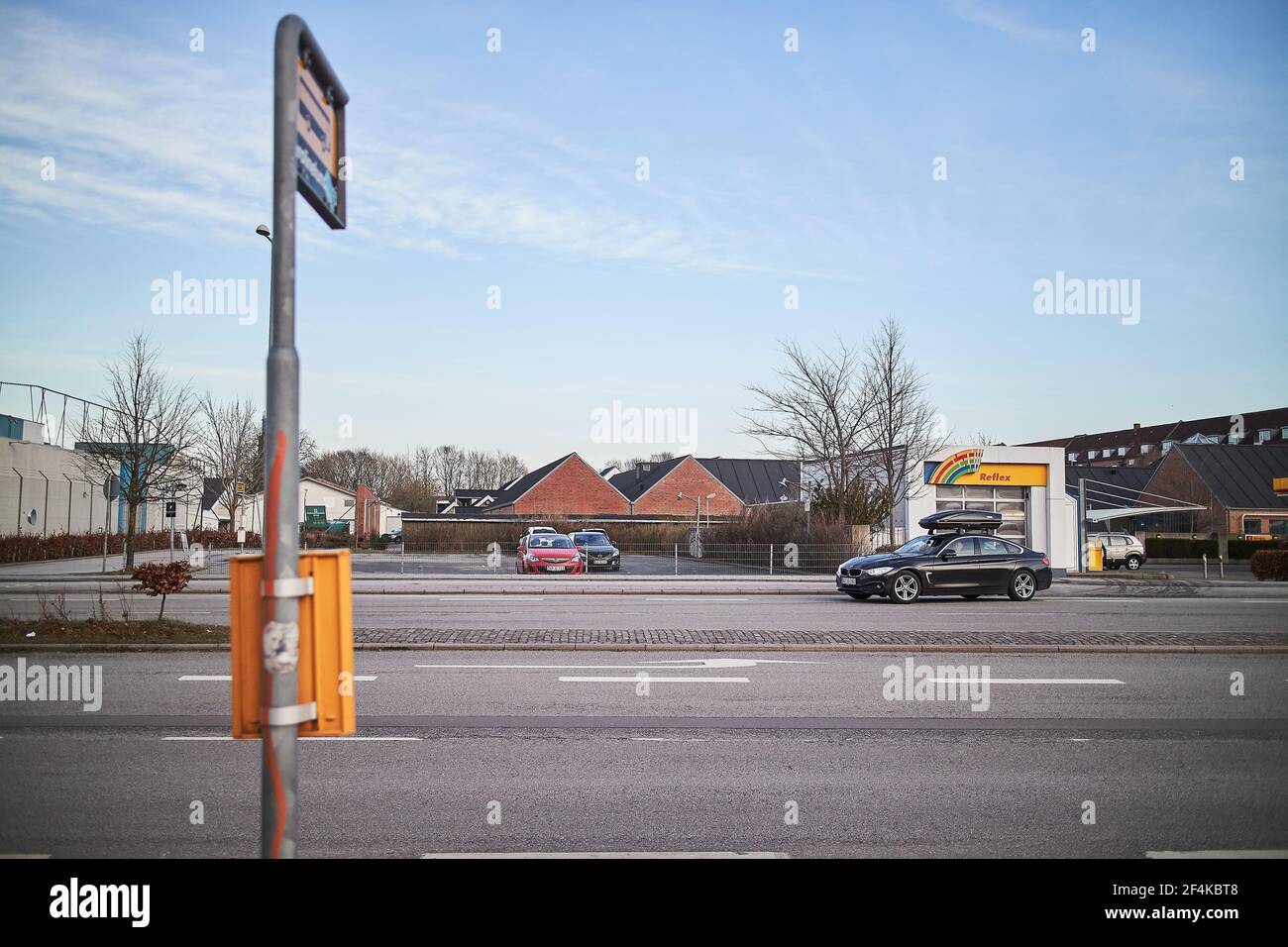 New bus stop, road hi-res stock photography and images - Alamy