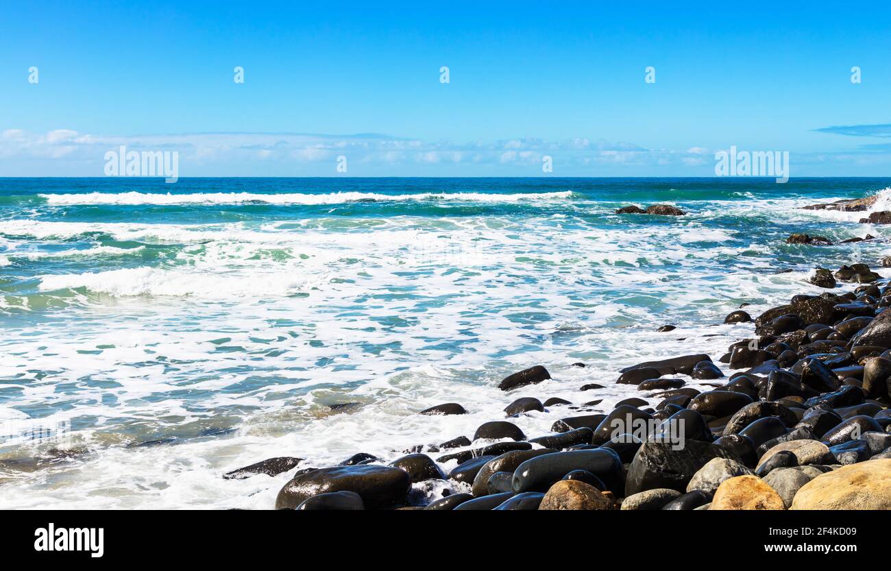 South Atlantic Ocean from a rocky shore in Brazil Stock Photo - Alamy